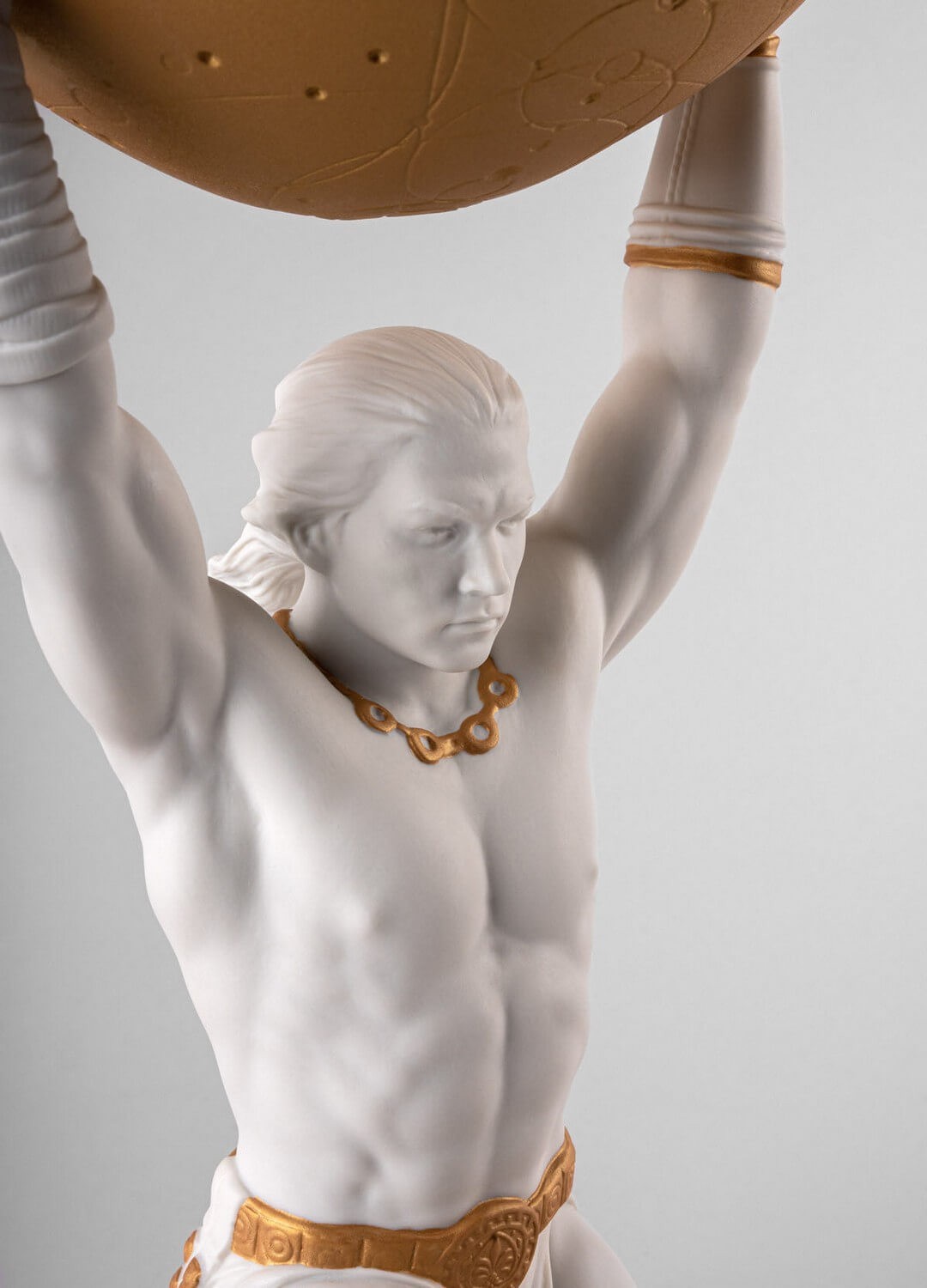 Atlas Figurine Art-Salon